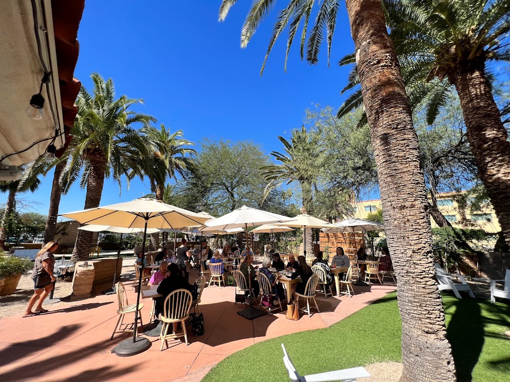 Locale Neighborhood Italian Restaurant | 60 N Alvernon Way, Tucson, AZ ...