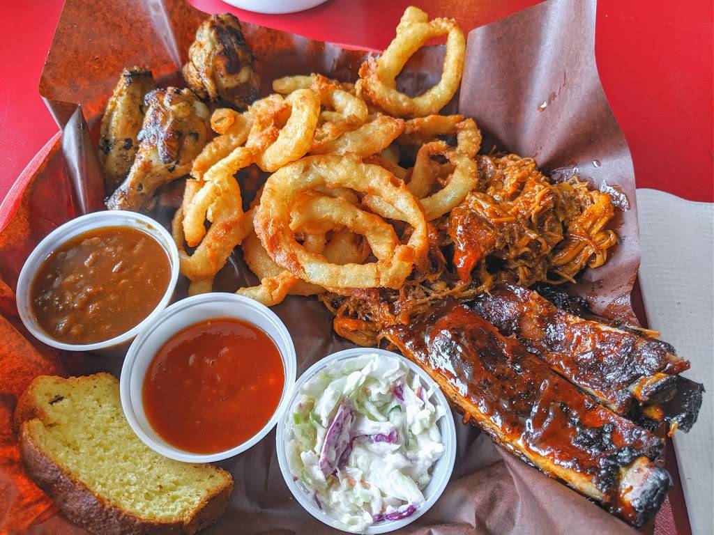 Big Bone BBQ Restaurant 207 Eagle St Newmarket ON L3Y 1J6 Canada big-bone-bbq-restaurant-207-eagle-st-newmarket-on-l3y-1j6-canada