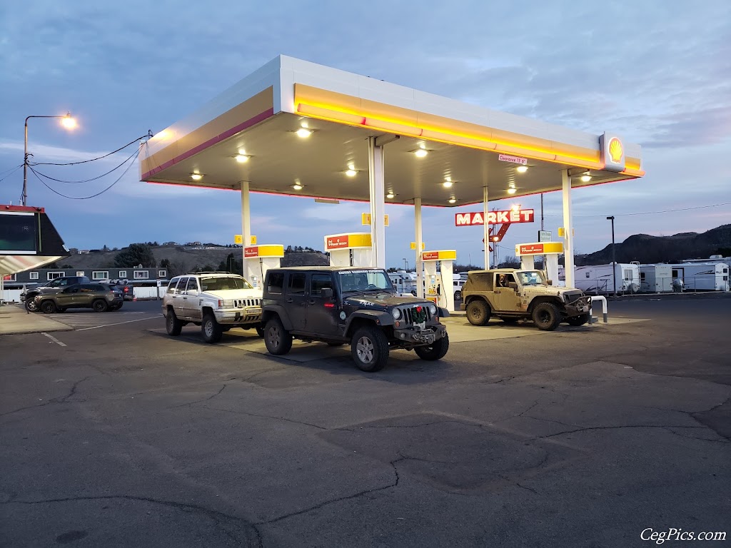 shell-11-pence-rd-yakima-wa-98908-usa